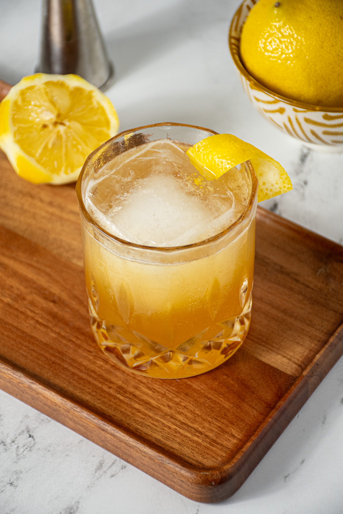 Gold Rush Cocktail - Thyme For A Drink